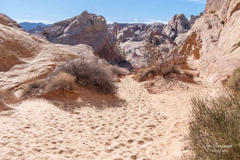 White Domes Loop Trail in Valley of Fire - Wilderness Walks